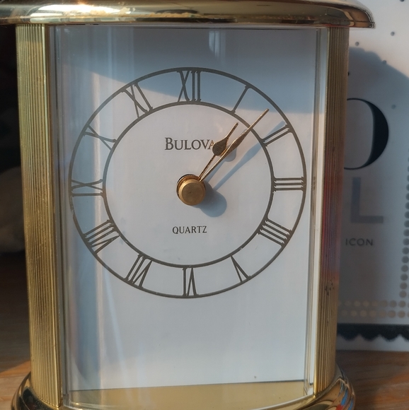 Bulova | Office | Vintage Bulova Quartz Executive Desk Clock | Poshmark